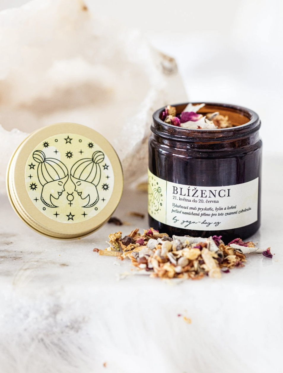 POZNEJTE ZNAMENÍ ZVĚROKRUHU – BLÍŽENEC - Yoga Day